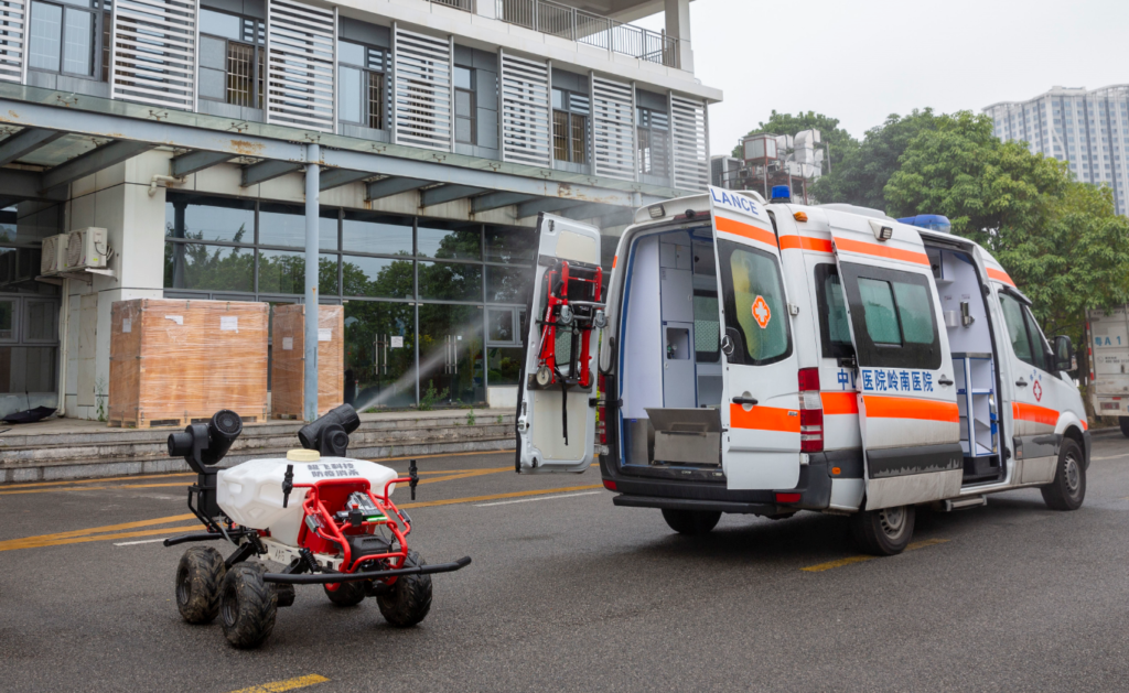 XAG R80: il trattore robot cinese riadattato per disinfettare dal COVID ...